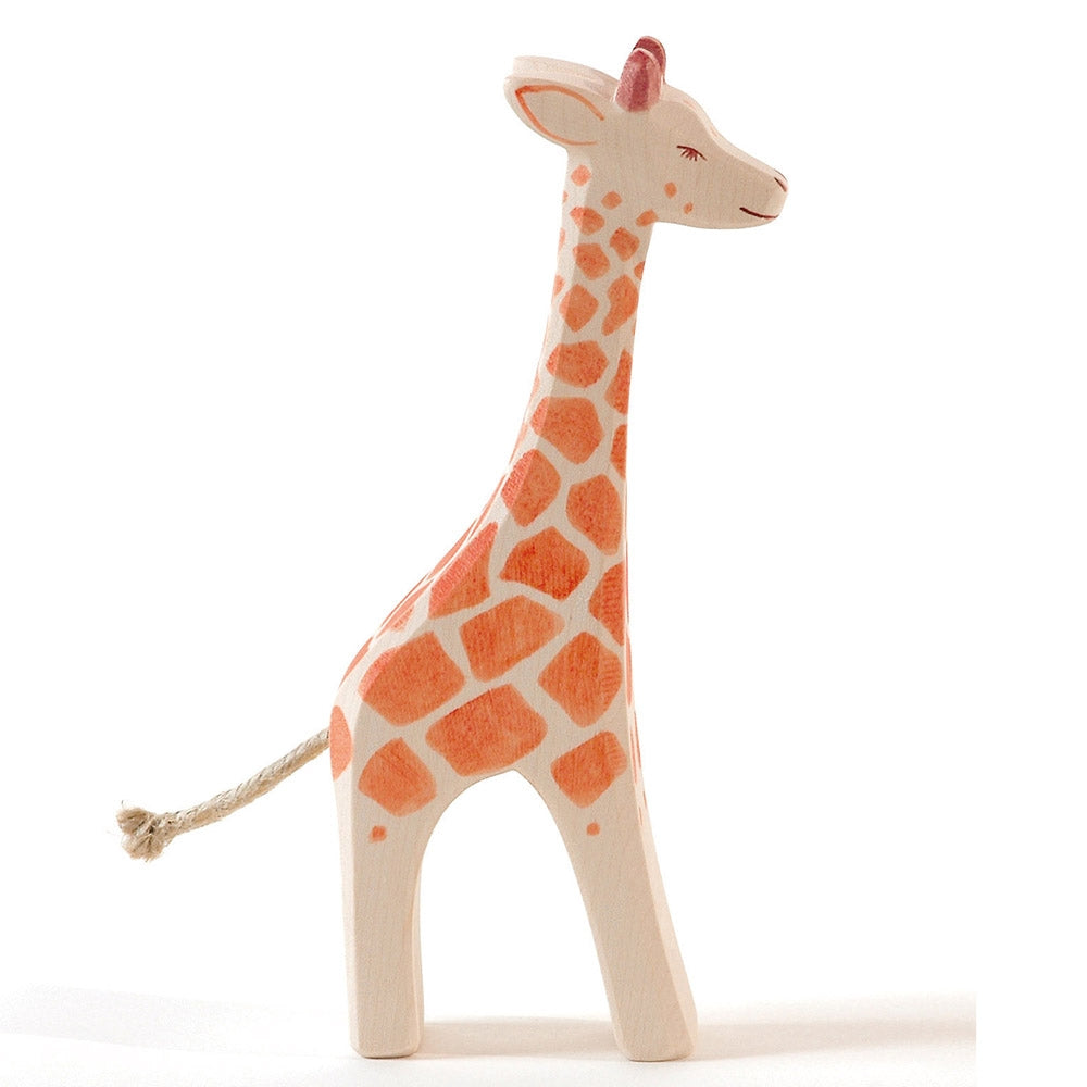 Ostheimer Standing Giraffe – Babipur