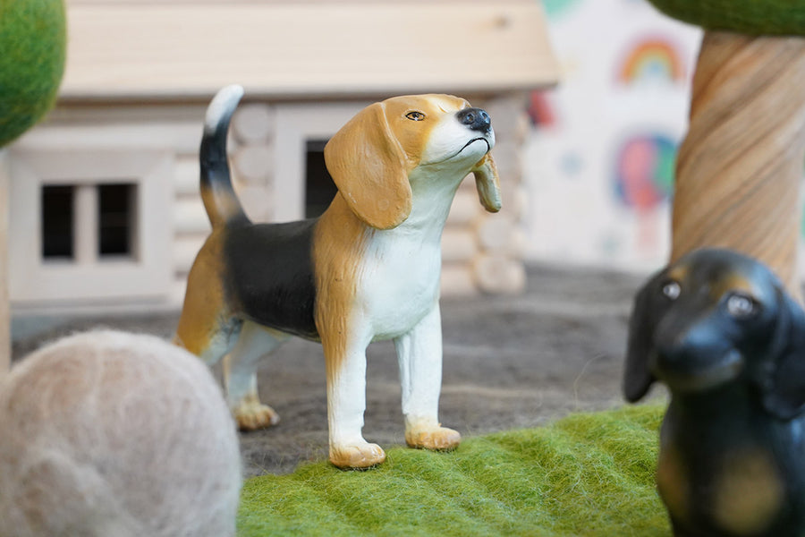 Green Rubber Toys Beagle – Babipur
