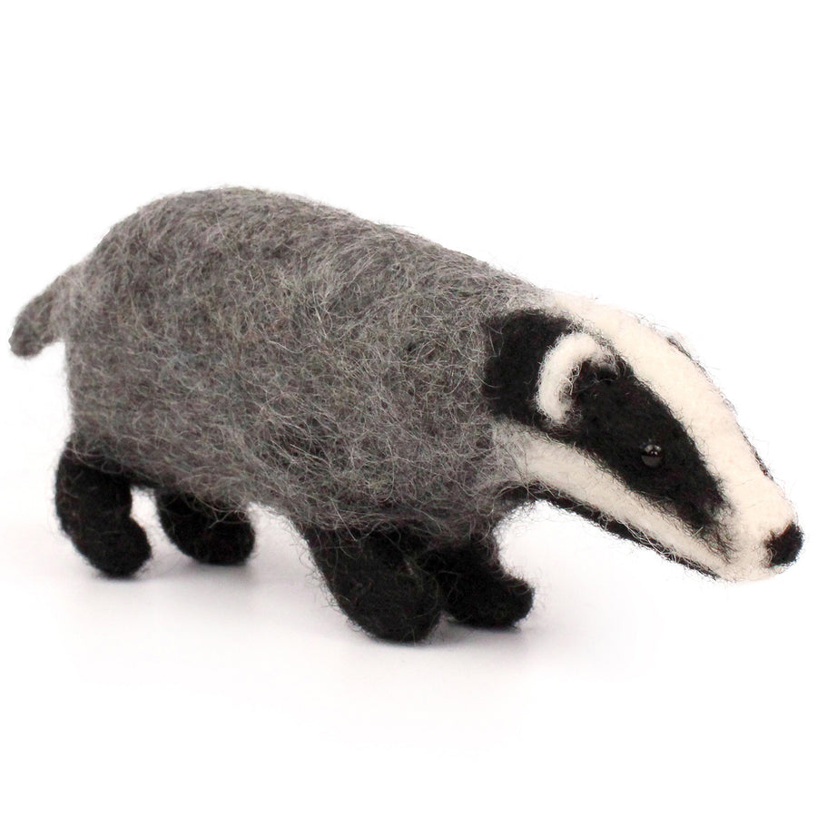 The Makerss - Small Badger Needle Felt Kit – Babipur